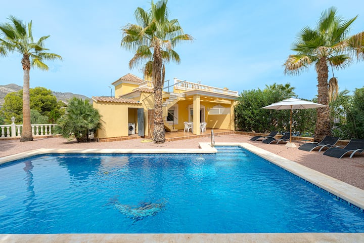4 Bed Villa Cala Dor Private Pool - El Campello