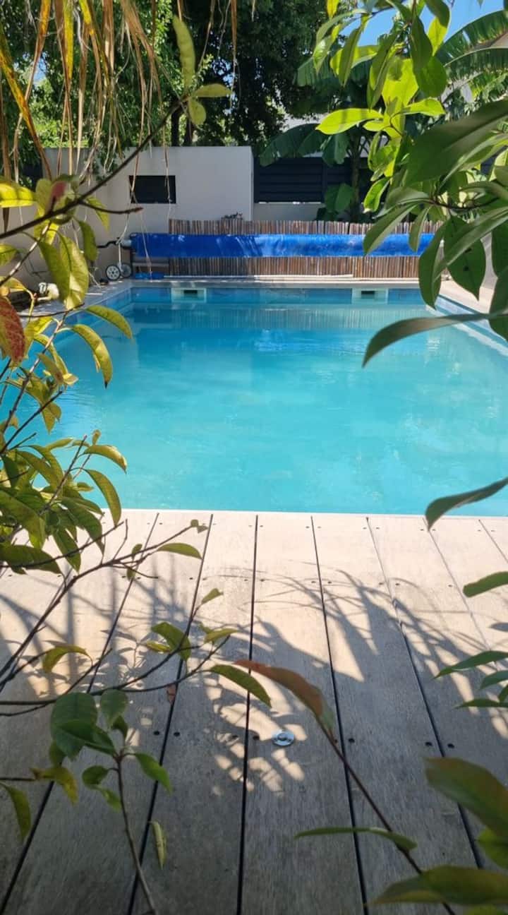 Villa Récente Avec Piscine Et Jardin Arboré - Sète