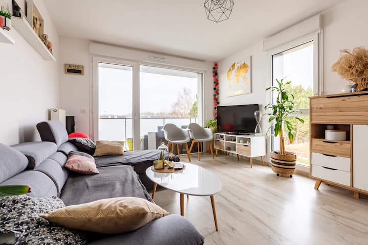 Agréable Chambre Dans Bel Appartement - Lesquin