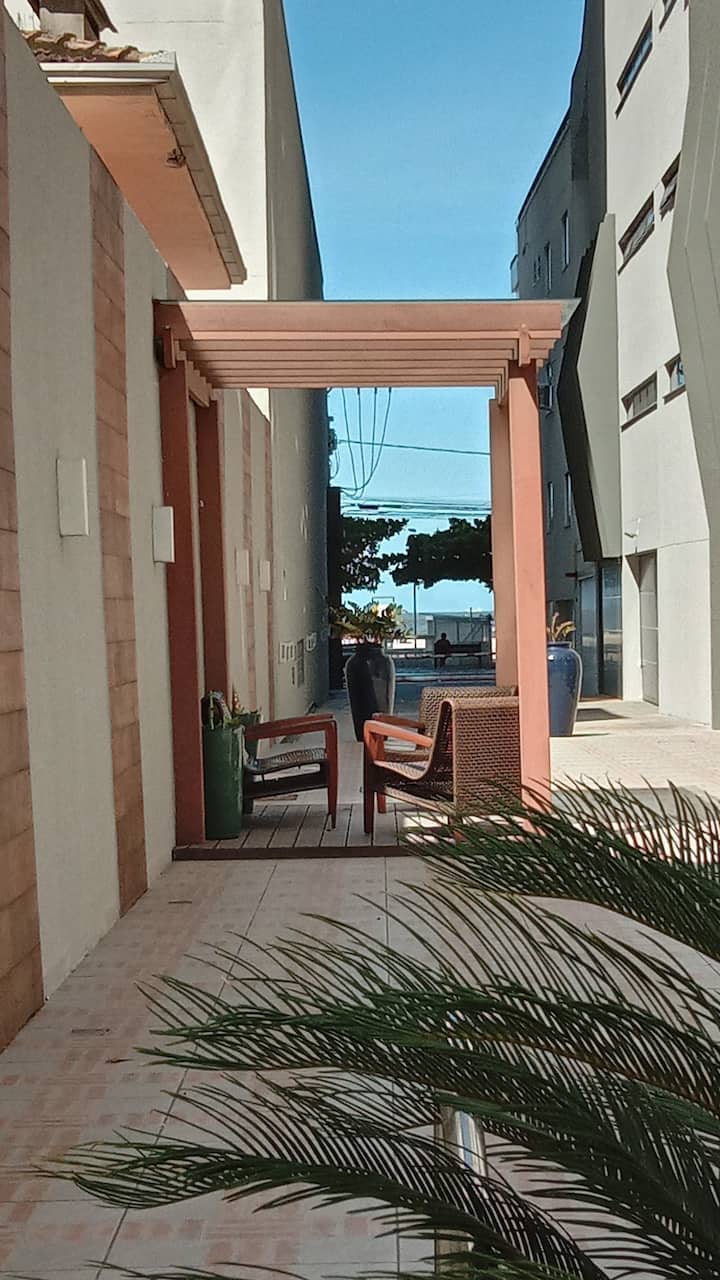Apartamento Temporada Quadra Mar Pé Na Areia. - Balneário Camboriú
