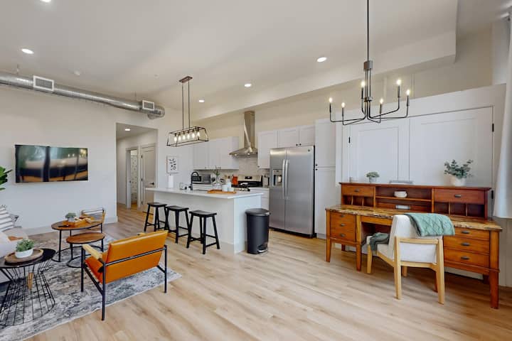 King Bed/nob Hill/condo - Albuquerque, NM