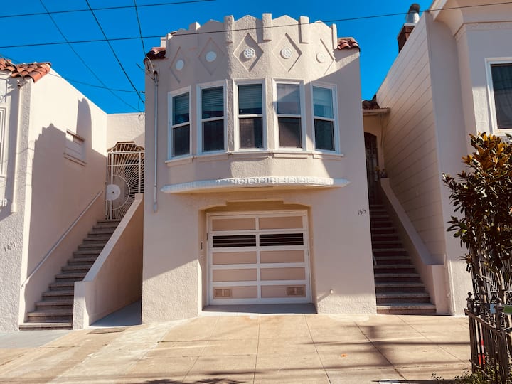 Urban Spacious Hideaway - 2br 2ba - San Francisco