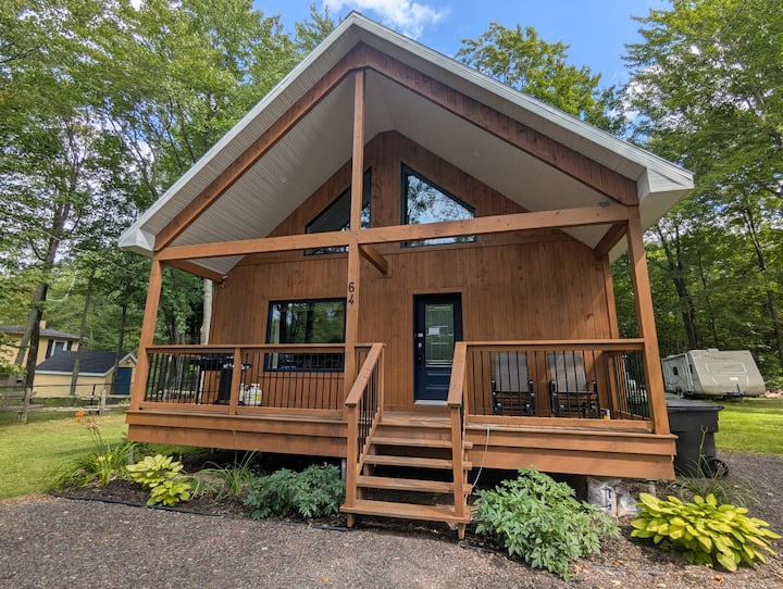 Chalet Chaleureux De Campagne - Québec