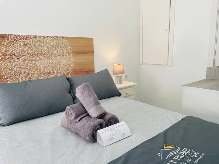 Jimena Burriana Studio In The Center Of Nerja - Nerja