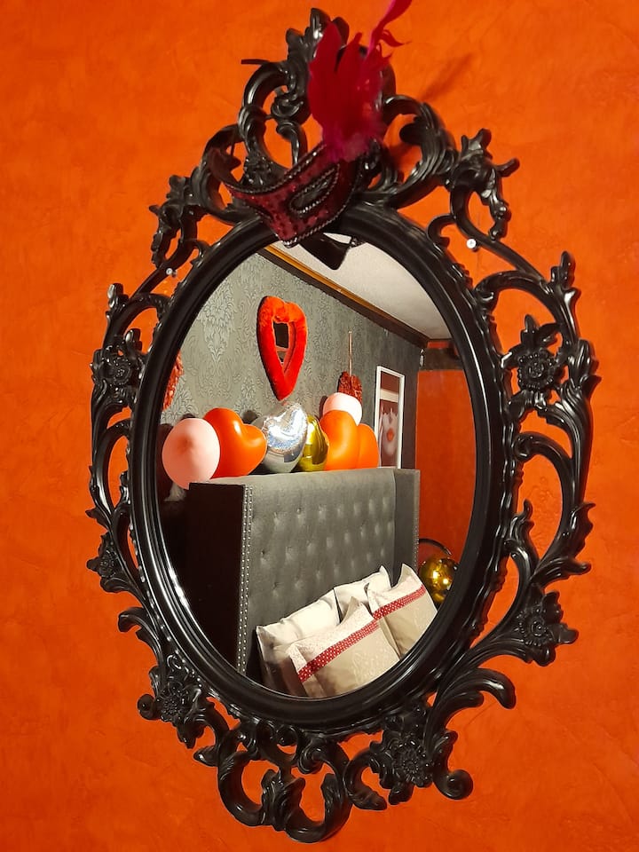 Love Room Le Rouge Et Noir - Barr