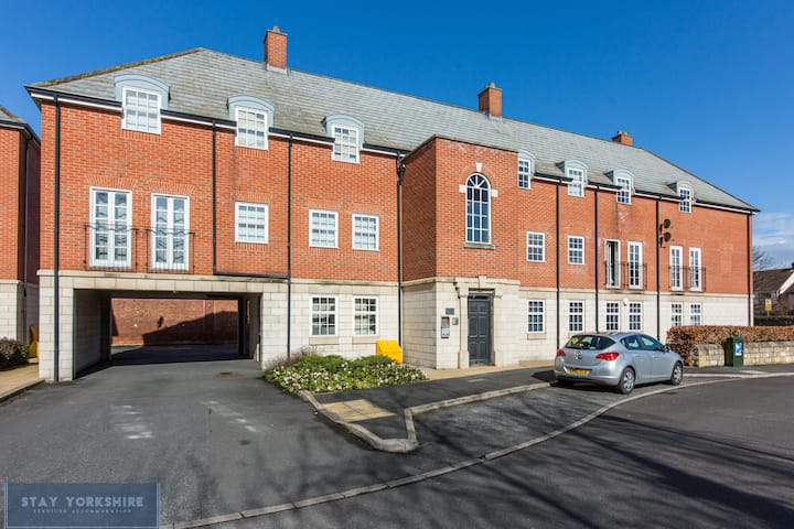Ground Floor - 2 Bedrooms - Opposite The Races - Doncaster