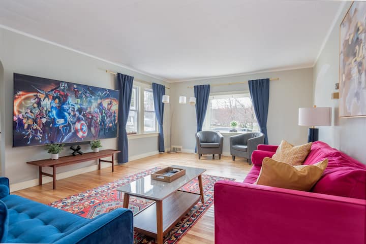Gunstock: Clean Home Prime Location 85" Tv - Laconia, NH