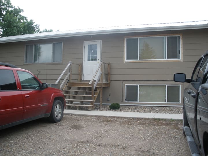 Nice 2 Br Apartment. Great Monthly Rates! - North Dakota