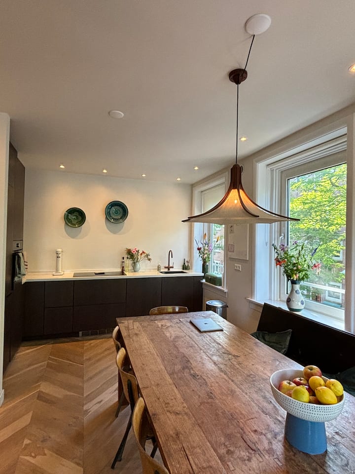 Renovated Apartment Rivierenbuurt, Near Pijp/ Rai - Amsterdam