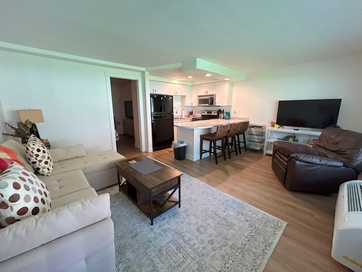 #161 Condo Near Large Pool & Shuttle-book Separate - Crescent Bar, WA