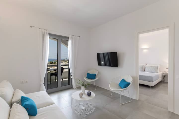 Deluxe Two-bedroom Suite With Sea View - Paros