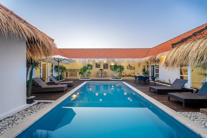 Villa Mangga 3 Ch Seminiak - Legian