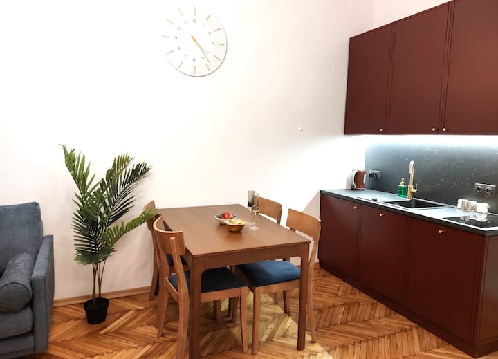 Homelike Unique Style Apt # 5a/grzegórzki Station - Cracovie