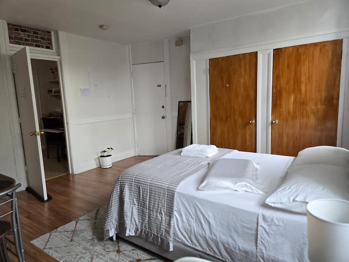 A Bedroom  Close To Manhattan W/ Private Entrance. - New Jersey