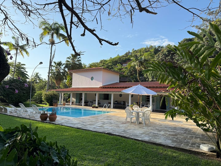 Casa Na Ilhabela: 10 Suítes E Lazer Completo - Ilhabela