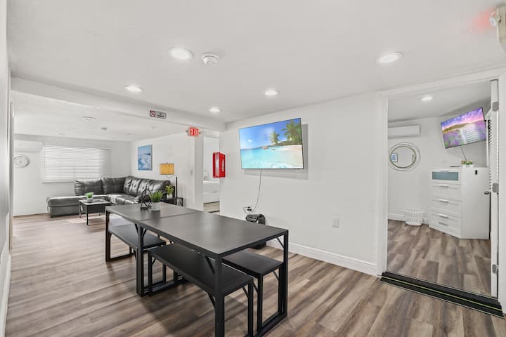 Near Brickell, Downtown, Beach - 1105 - Miami, FL