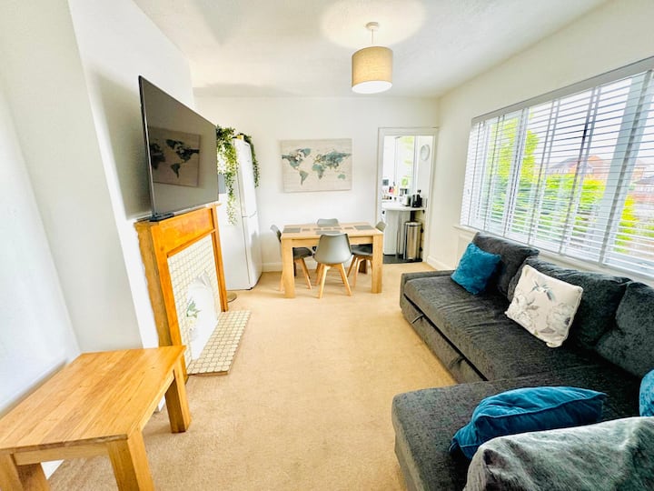 Heathrow Contractor 3-bed, Sleep 3-5, Free Parking - 豪恩斯洛