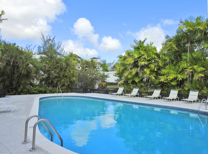 Cozy 3 Bedroom Townhouse With Pool, Tennis & Golf - Bridgetown
