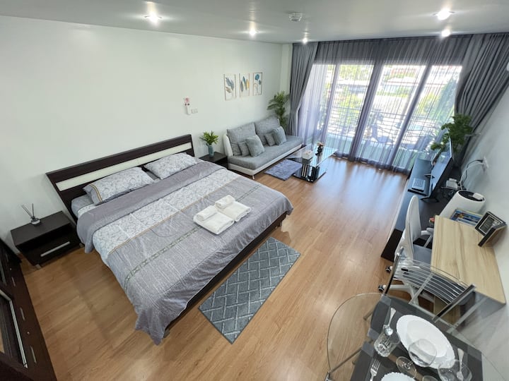 Bright Room @Nimman (High Floor, Best View 171) - Chiang Mai