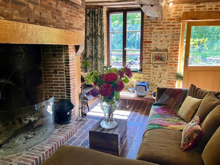 La Maison Au Pays Des Merveilles (Spa Et Sauna) - Orne