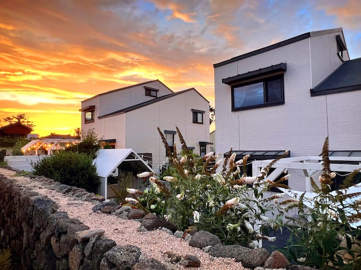 한라산뷰 정원과 자쿠지 넓은독채숙소 -제이 - Jeju-si