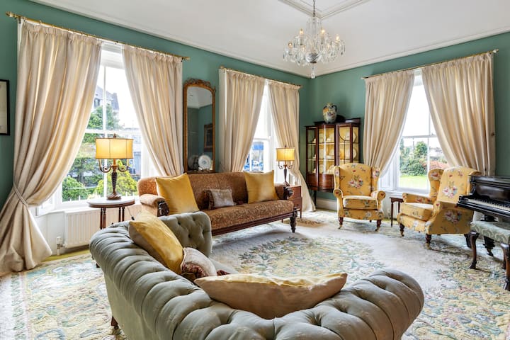 Historic Galway City House, Space And Privacy, Sleeps Up To 6. Central Location. - Claregalway