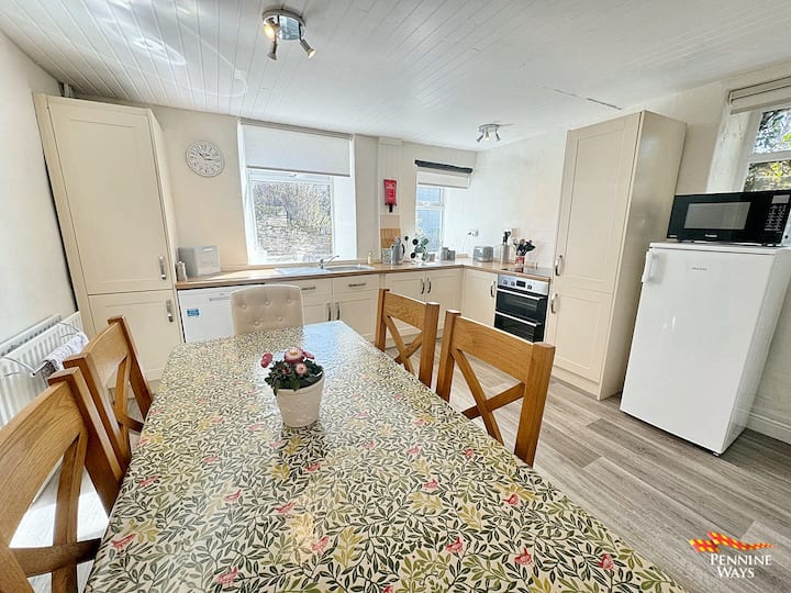 The Nookery - Cosy Cottage In The Heart Of Town - Alston