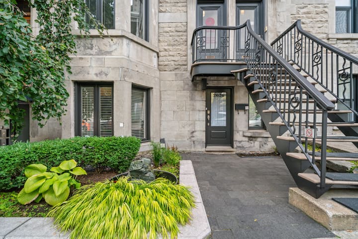 Superbe Appartement Montreal - Laval, Canada