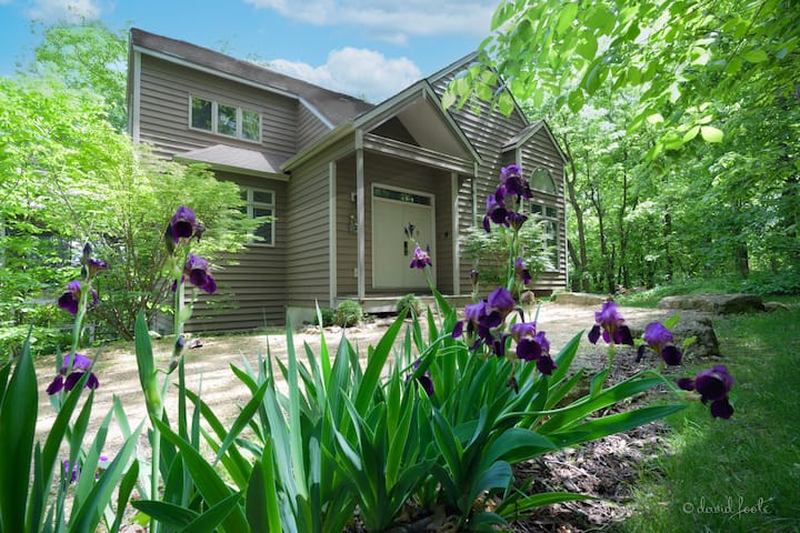 *Golf*hot Tub*new Kitchen*owners Club*dogs Ok* - Galena, IL