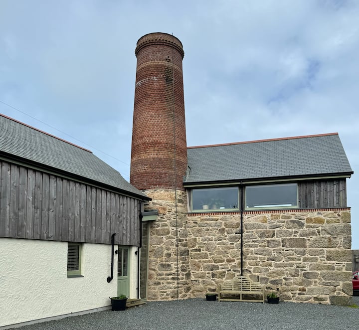 Engine House Close To The Sea - Pendeen
