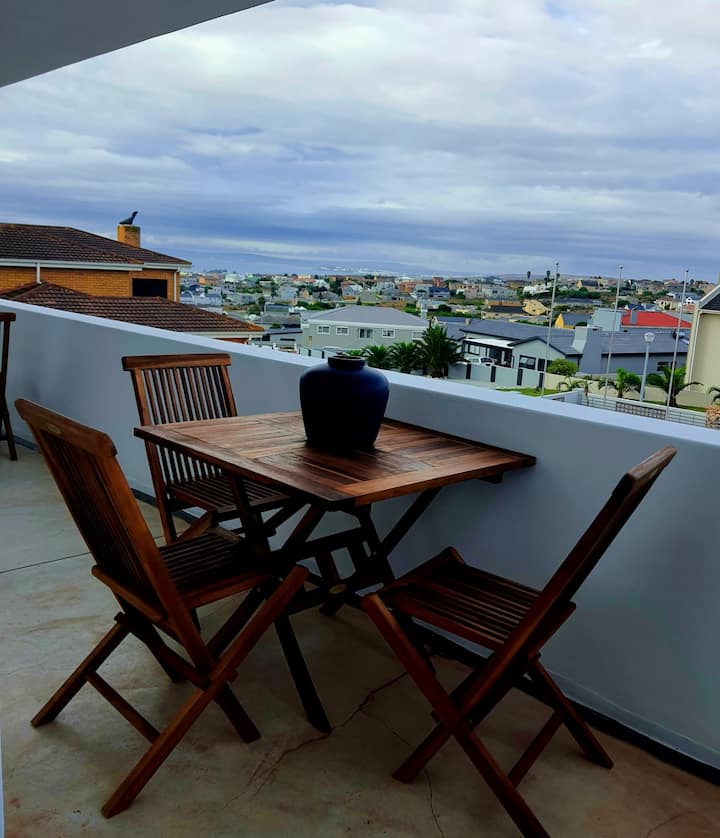 Twin Room - Langebaan Guest House - Langebaan