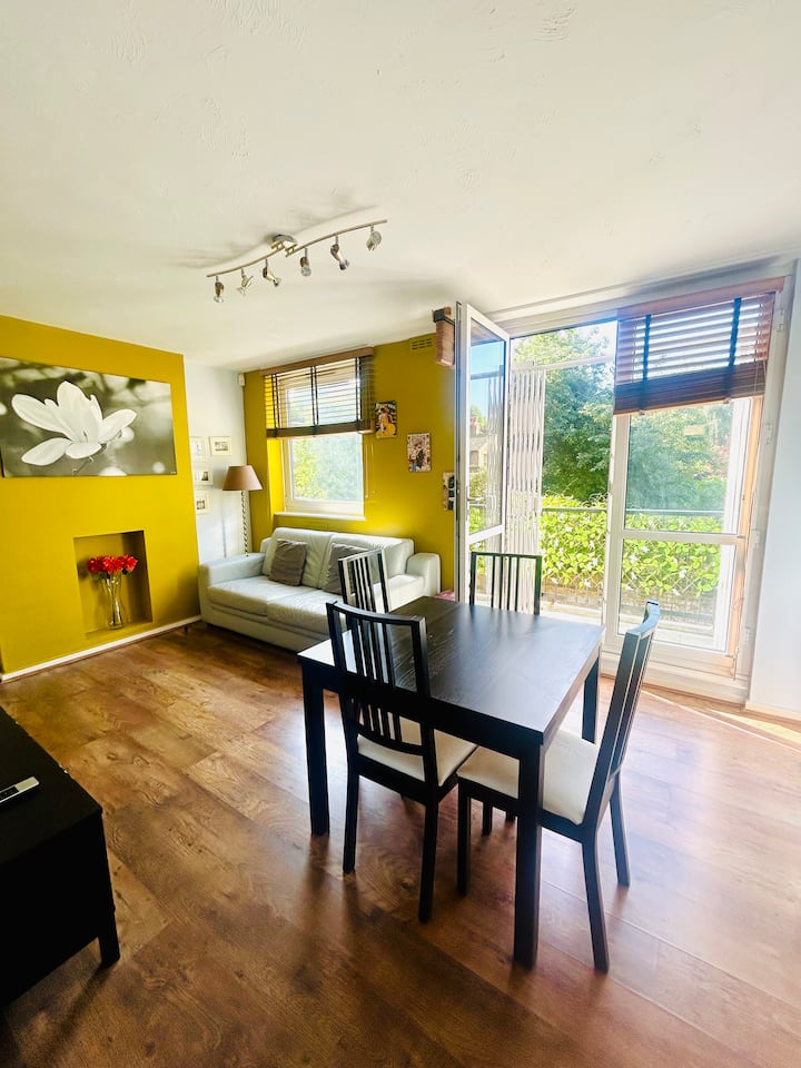 2-floor Family Home In South East London - Central London