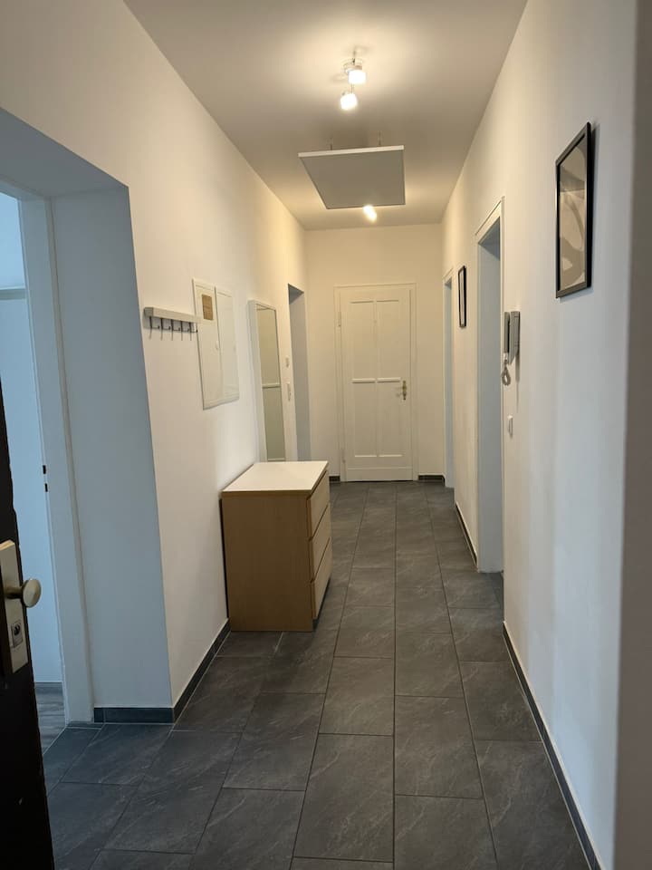 Friedrichshain: Große Wohnung, Ideal Für Gruppen - Berlin