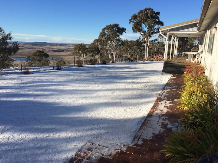 Farmhouse On Top Of Varney's Range - Berridale