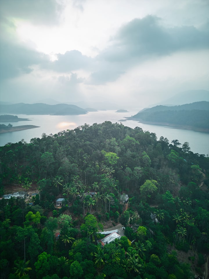 Green Abode | Mountain View Villa - Kattappana