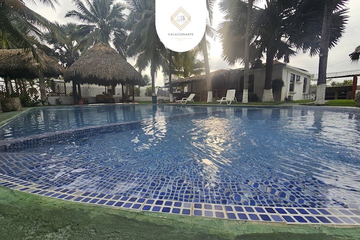 Villa Palmeras A Retreat Close To The Beach - Monterrico