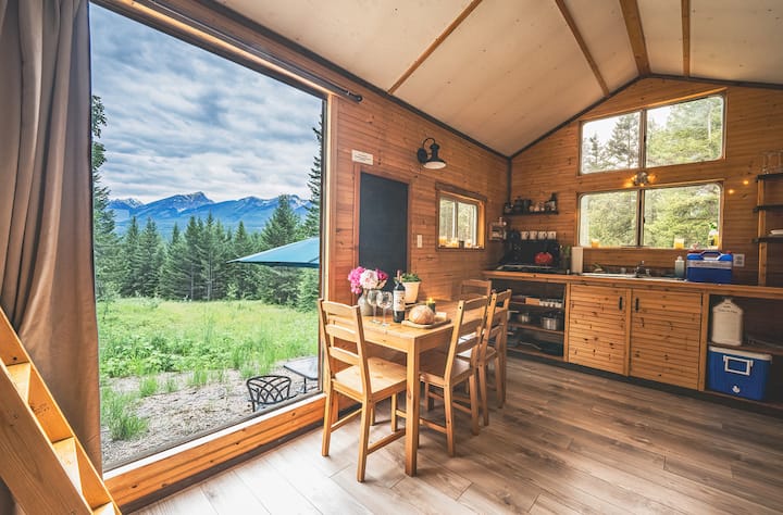 The Hidden Haven – Tiny Home & Private Sauna - Alberta