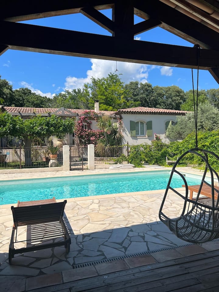 Villa De Charme Avec Piscine - Draguignan
