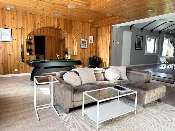 Maison Cosy Hiver • 174m² • Billard & Baby-foot - Évreux