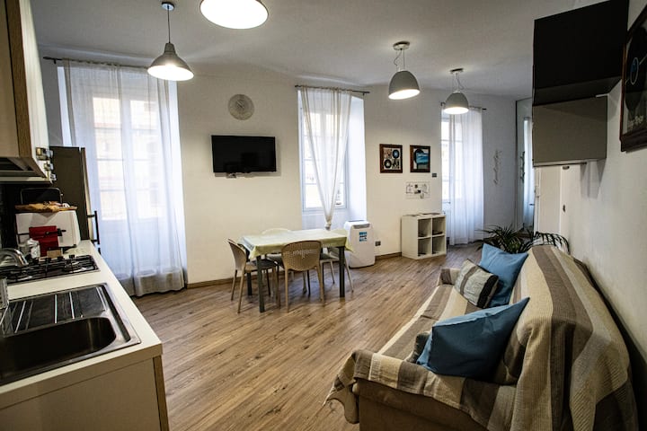 Civico 10 (Citra 0080-lt-1831) - Сан-Pемо