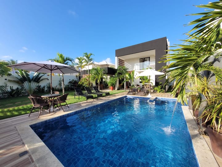 Casa  5 Quartos, Sendo 4 Suítes  Barra Do Jacuípe - Bahia (estado)