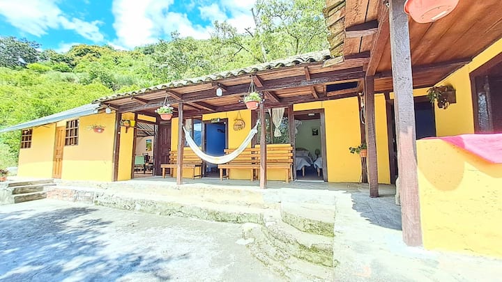 Hermosa Casa De Campo, Patate, Baños De Agua Santa - Patate