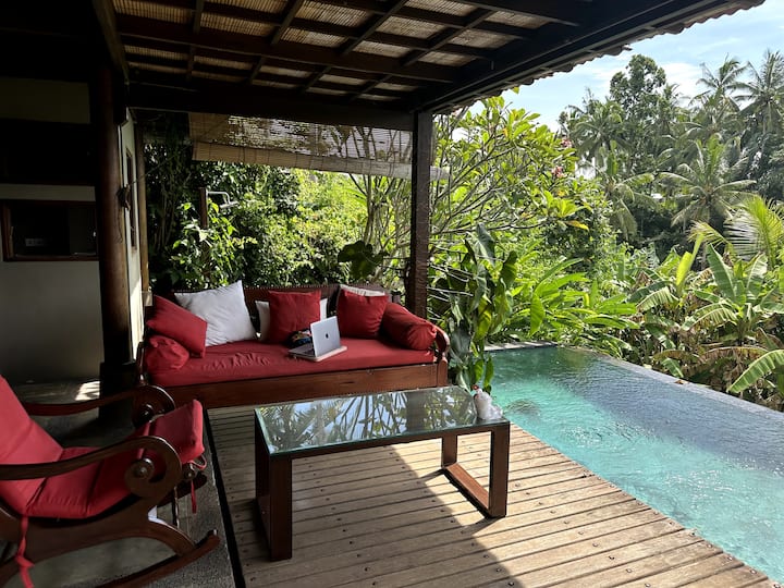 Stunning Ubud View Getaway With Private Pool - Ubud