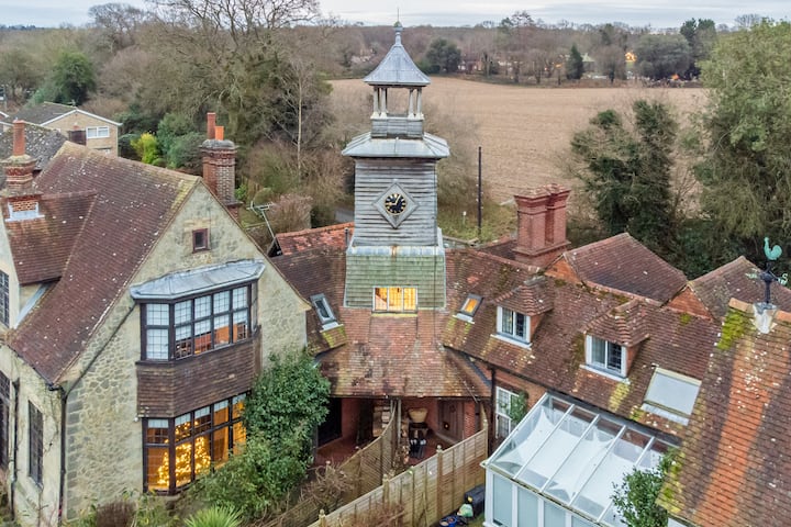 The Clockhouse - Hampshire