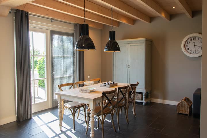Gezellige Vakantiewoning In Landelijke Omgeving - Venlo