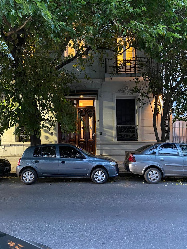 Alquiler Completo /Preferimos Grupos De Amigos - Buenos Aires