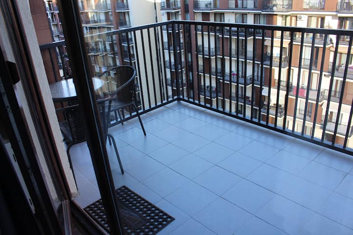 Cozy,stylish Apartment Near Kikvidze Park - Tiflis