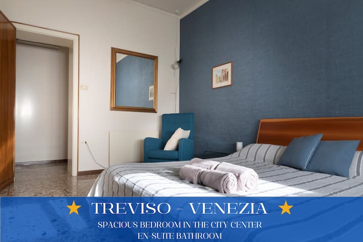 Large Bedroom, En-suite Bathroom - Treviso