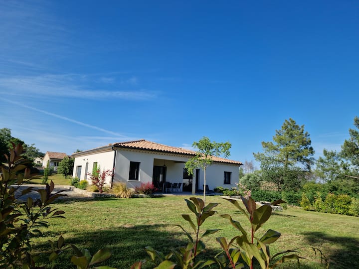Joli Gîte Dans Village Médiéval - Ruoms