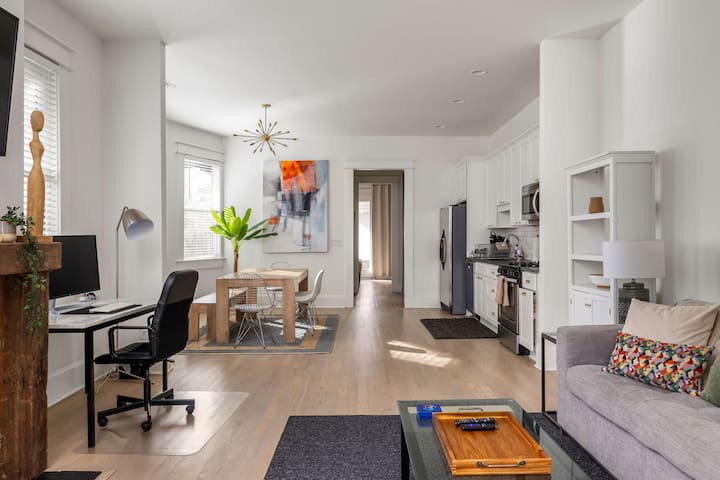 Modern Midtown Apt Near Beltline W/ Desk Setup - Atlanta